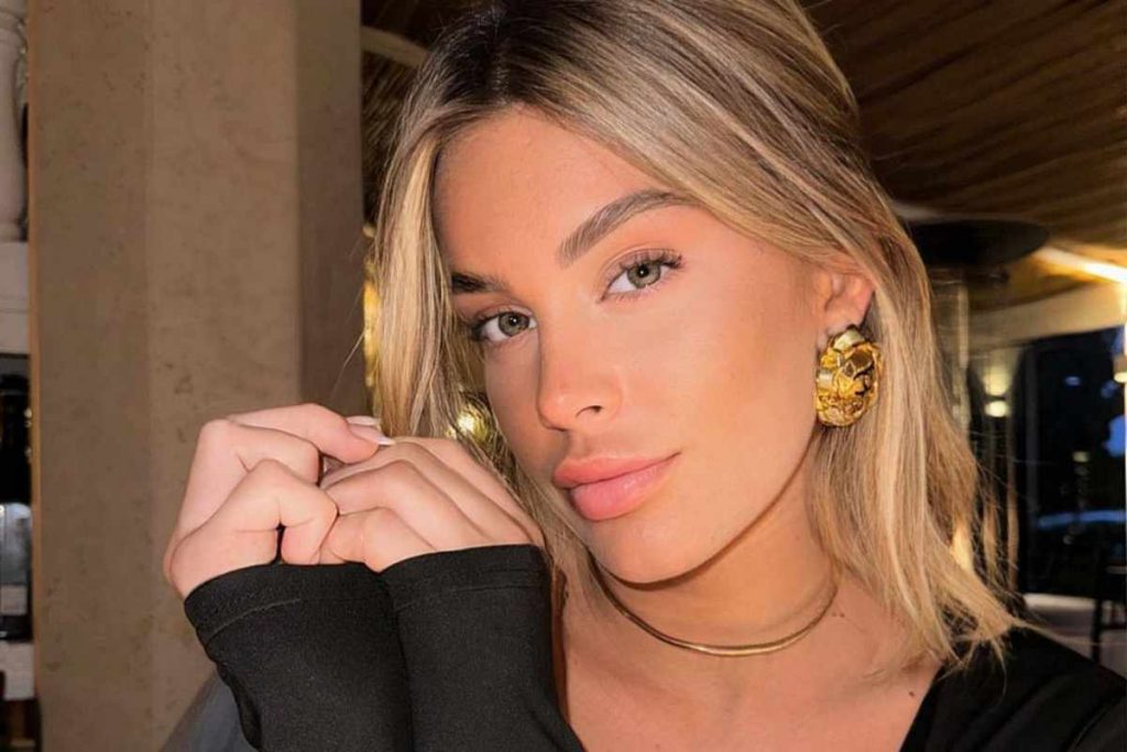 Sophie Codegoni bellissima in costume: i follower apprezzano ...