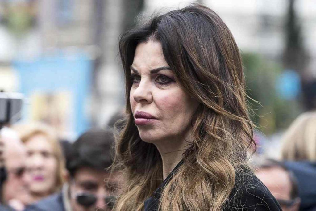 Alba Parietti, il lutto impossibile da superare: piangono tutti per le ...