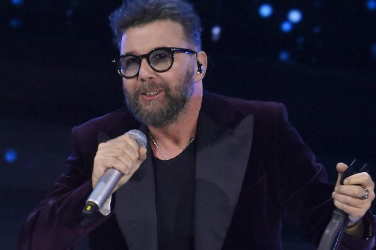 Paolo Vallesi, la malattia entrata prepotentemente nella sua vita: ecco ...